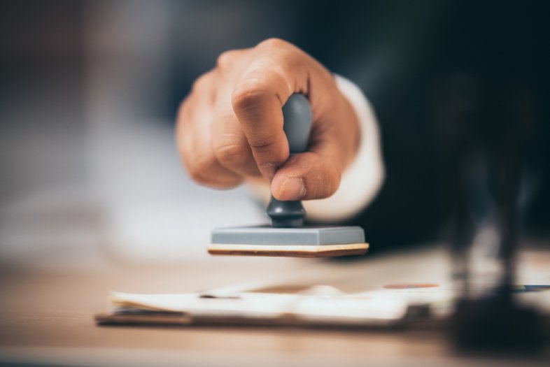 Do Banks Offer Notary Services? Is It Free?